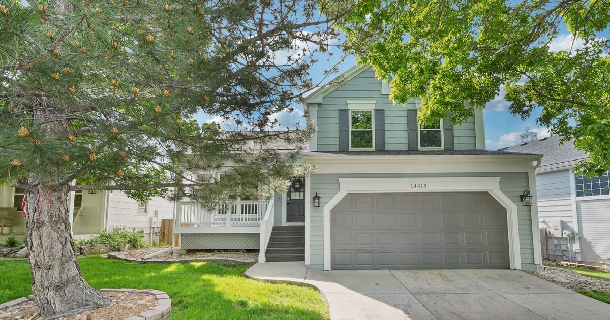 14418 W Yale Pl, Lakewood, CO