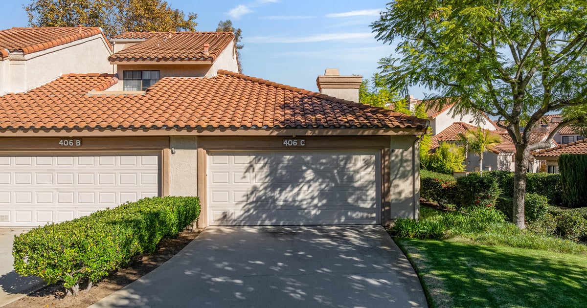 406 Country Club Drive #C, Simi Valley, CA