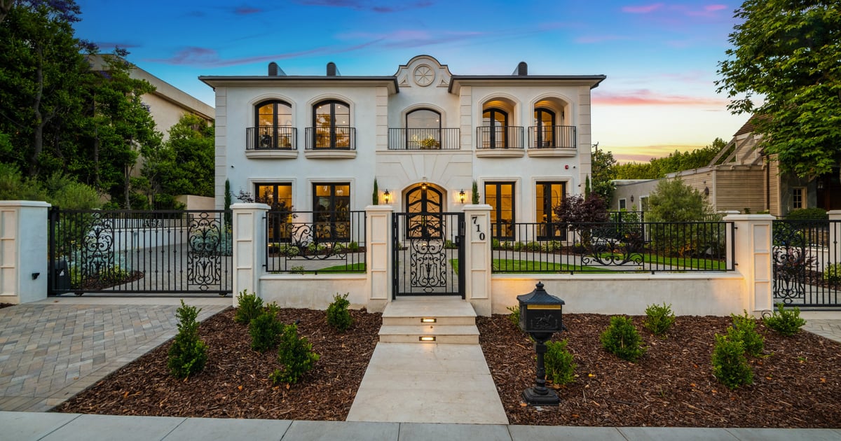 710 N Camden Drive, Beverly Hills, CA