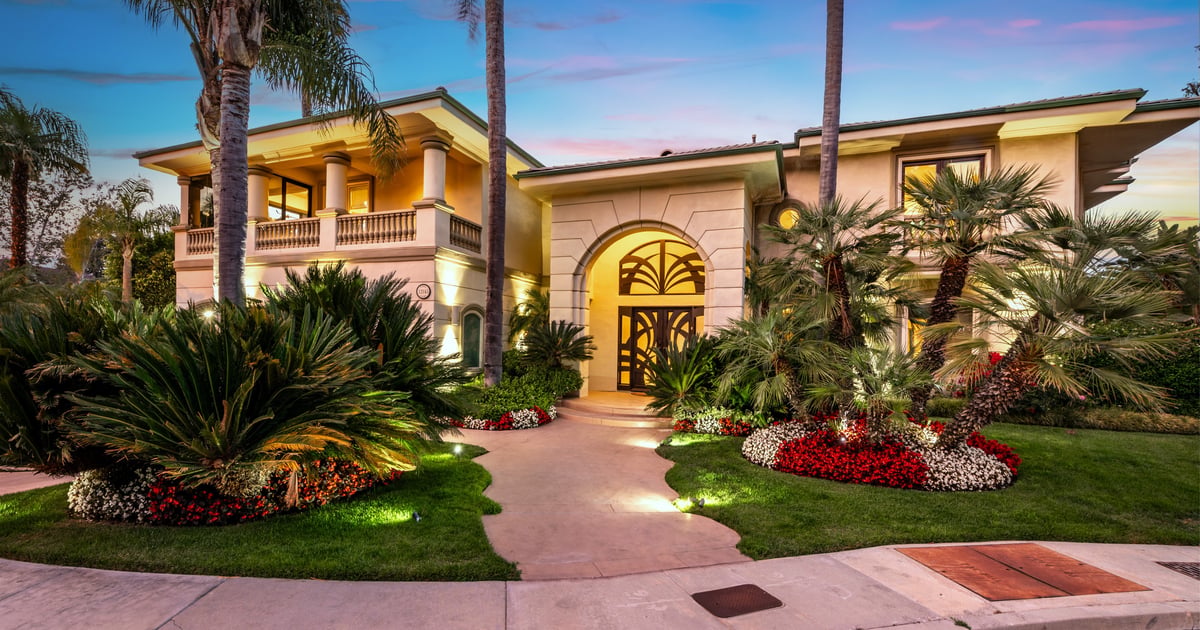 12145 Summit Court, Beverly Hills, CA