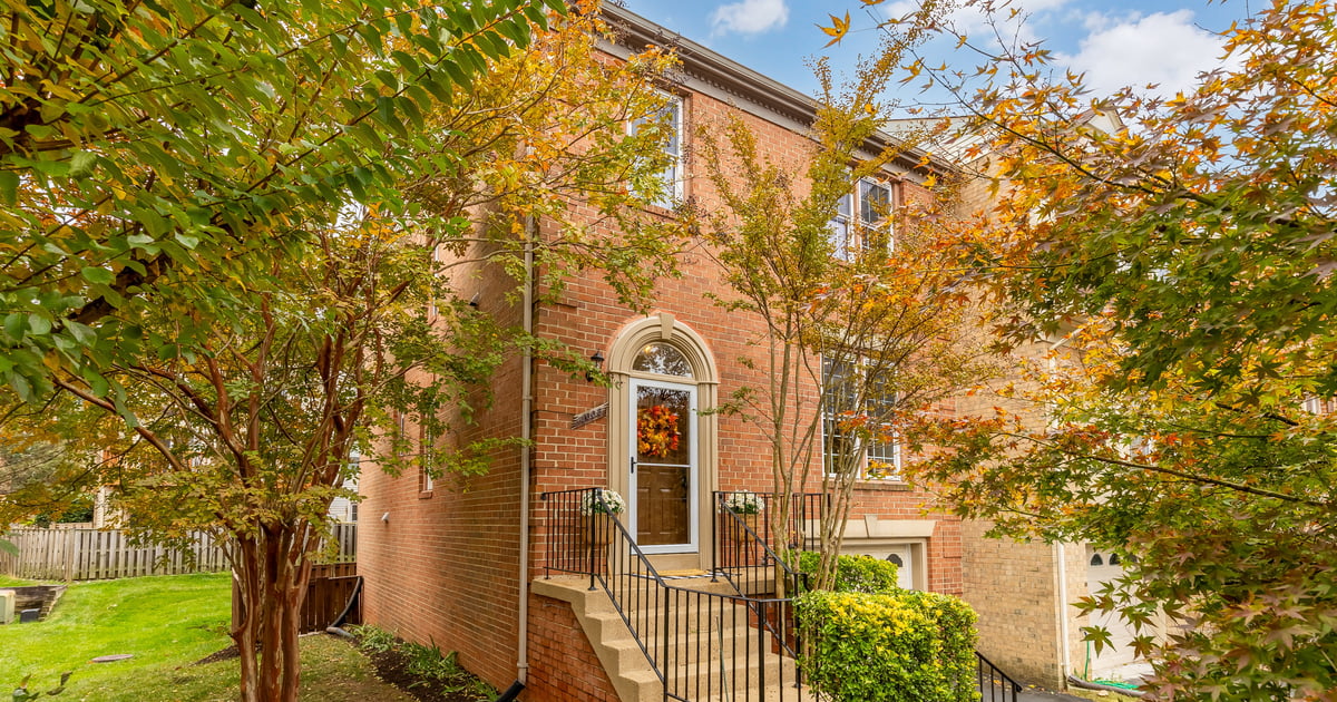 4008 Nicholas Court, Fairfax, VA
